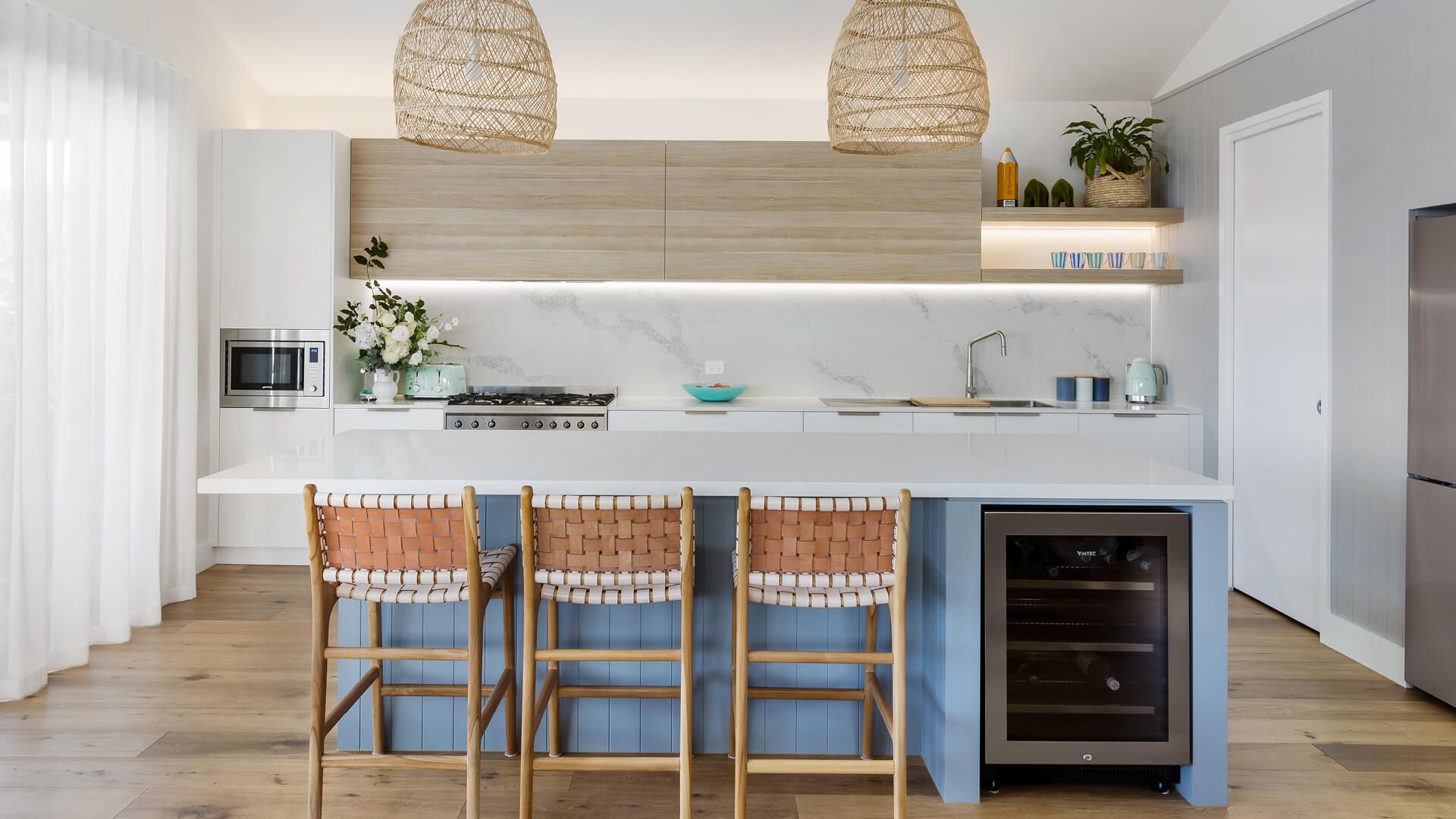 The Hallmarks of Hamptons Style Home Designs - Wattle Court